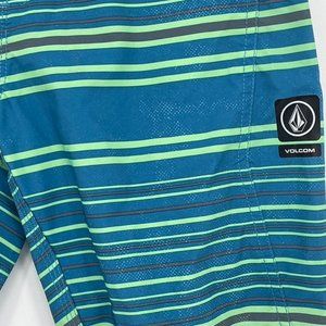 Volcom | Swim | Mens Volcom Modtech Board Shorts Swim Trunks | Poshmark